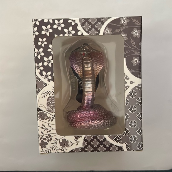 Taylor Swift | Holiday | Taylor Swift Reputation Karyn Ornament Box ...